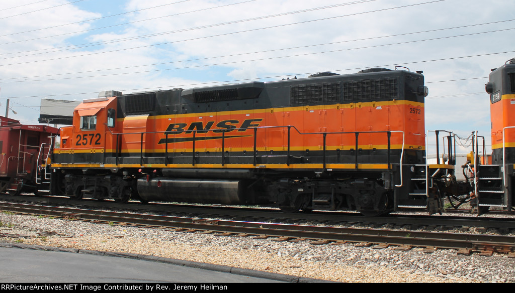 BNSF 2572 (1)